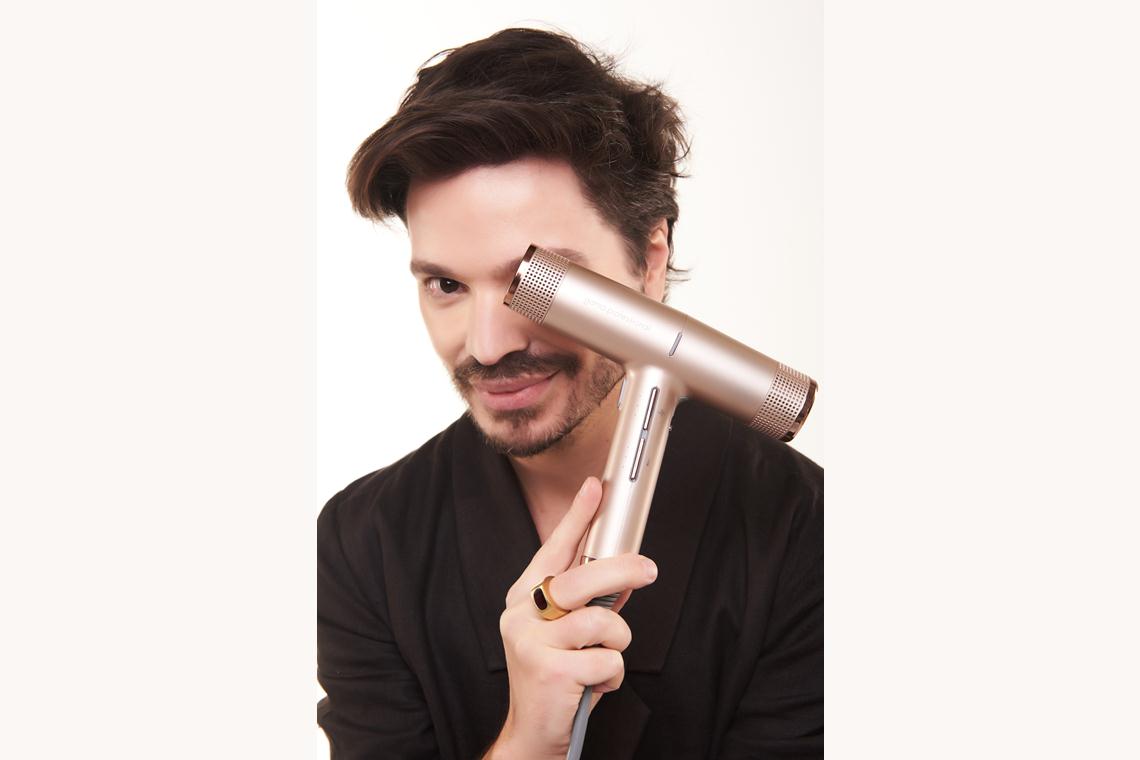 Tiago Parente explica como manter os cabelos lindos no inverno ...